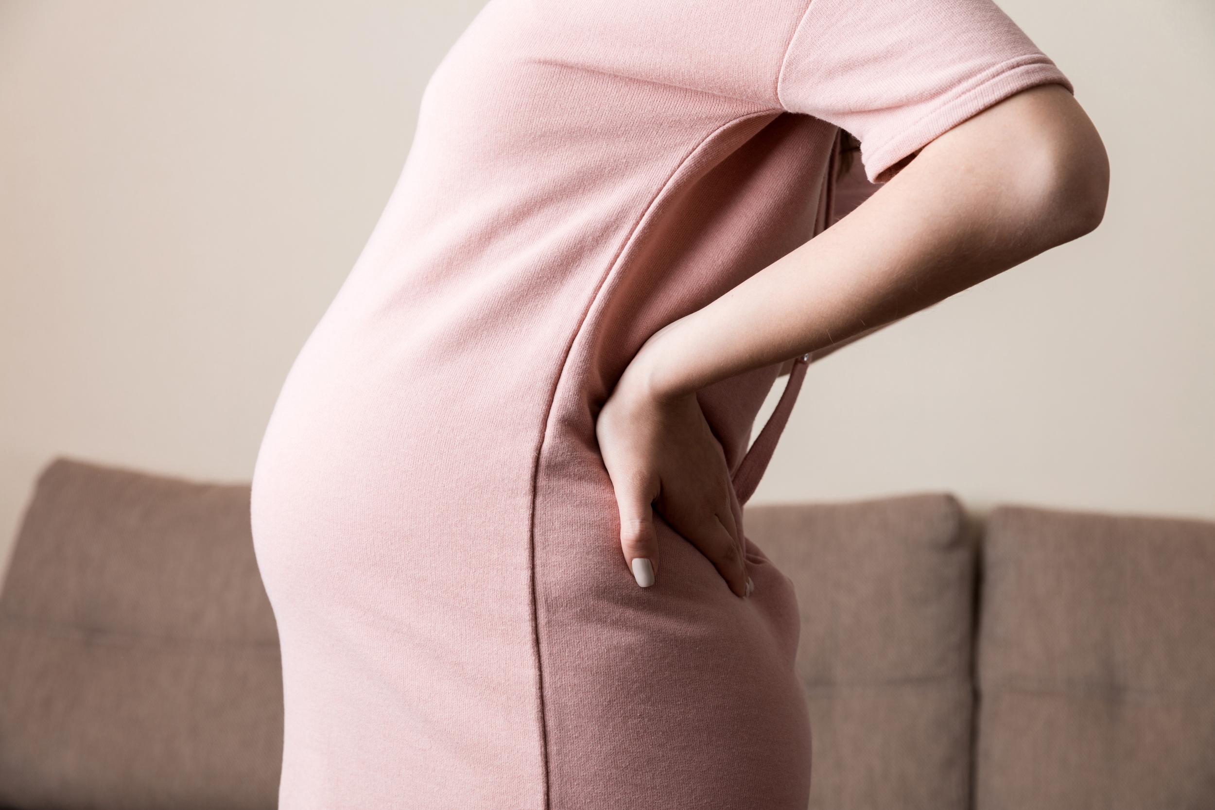 Hátfájás ellen: 5 otthon is elvégezhető tornagyakorlat derékfájásra ...